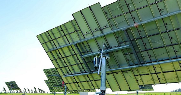 DEGER: Über 40 Prozent Mehrertrag mit PV-Nachführung - Smart Energy ...